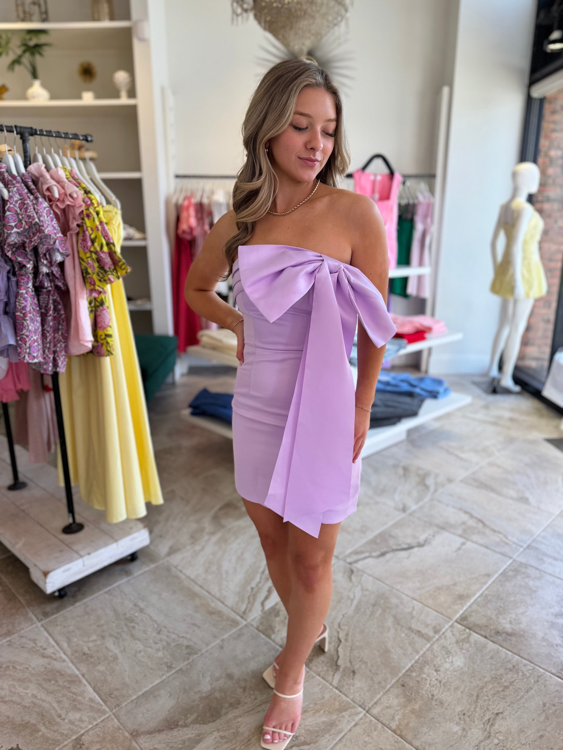 Elliatt Marissa Bow Mini Dress – Dsquared Nashville